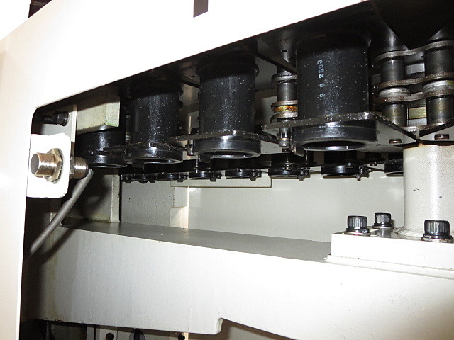 P003293 立型マシニングセンター 三菱重工業 M-V5C | 株式会社 小林機械