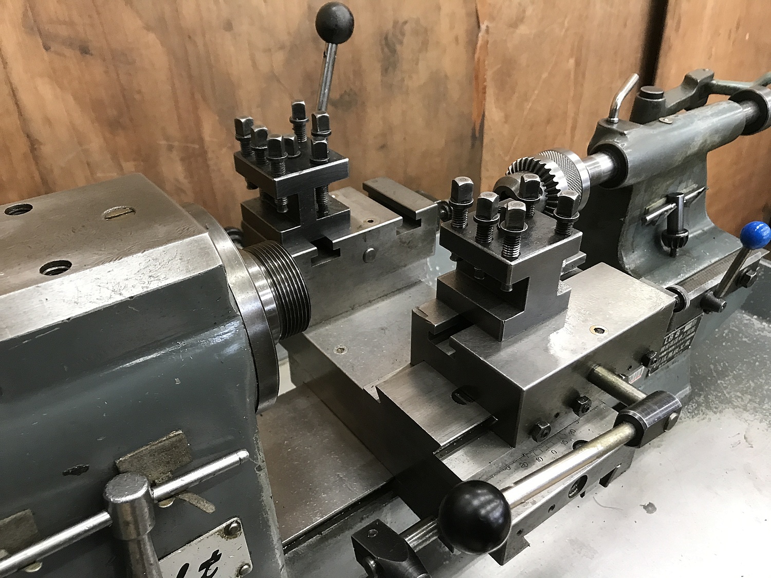 C137662 ペンチレース 江黒 LB8-4B | 株式会社 小林機械