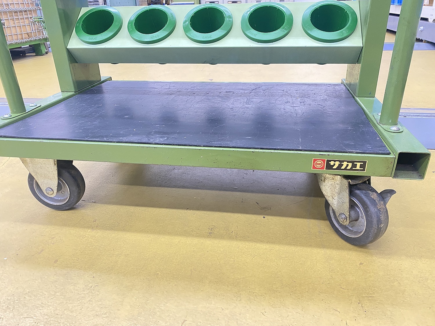 C149569 ツールラック サカエ BT/NT50 | 株式会社 小林機械