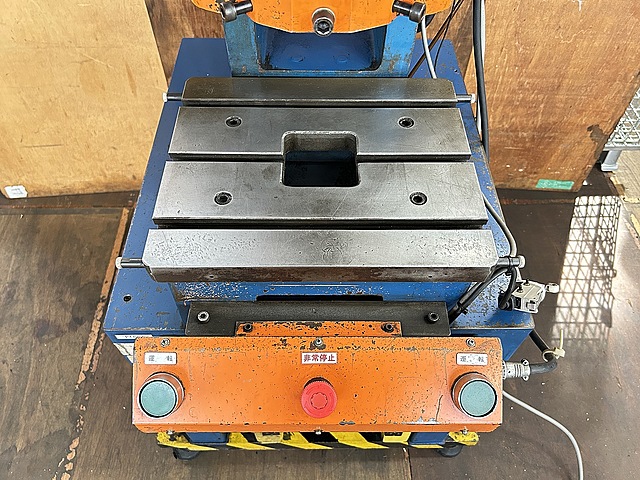 C153573 油圧プレス JAM HYP-505H | 株式会社 小林機械